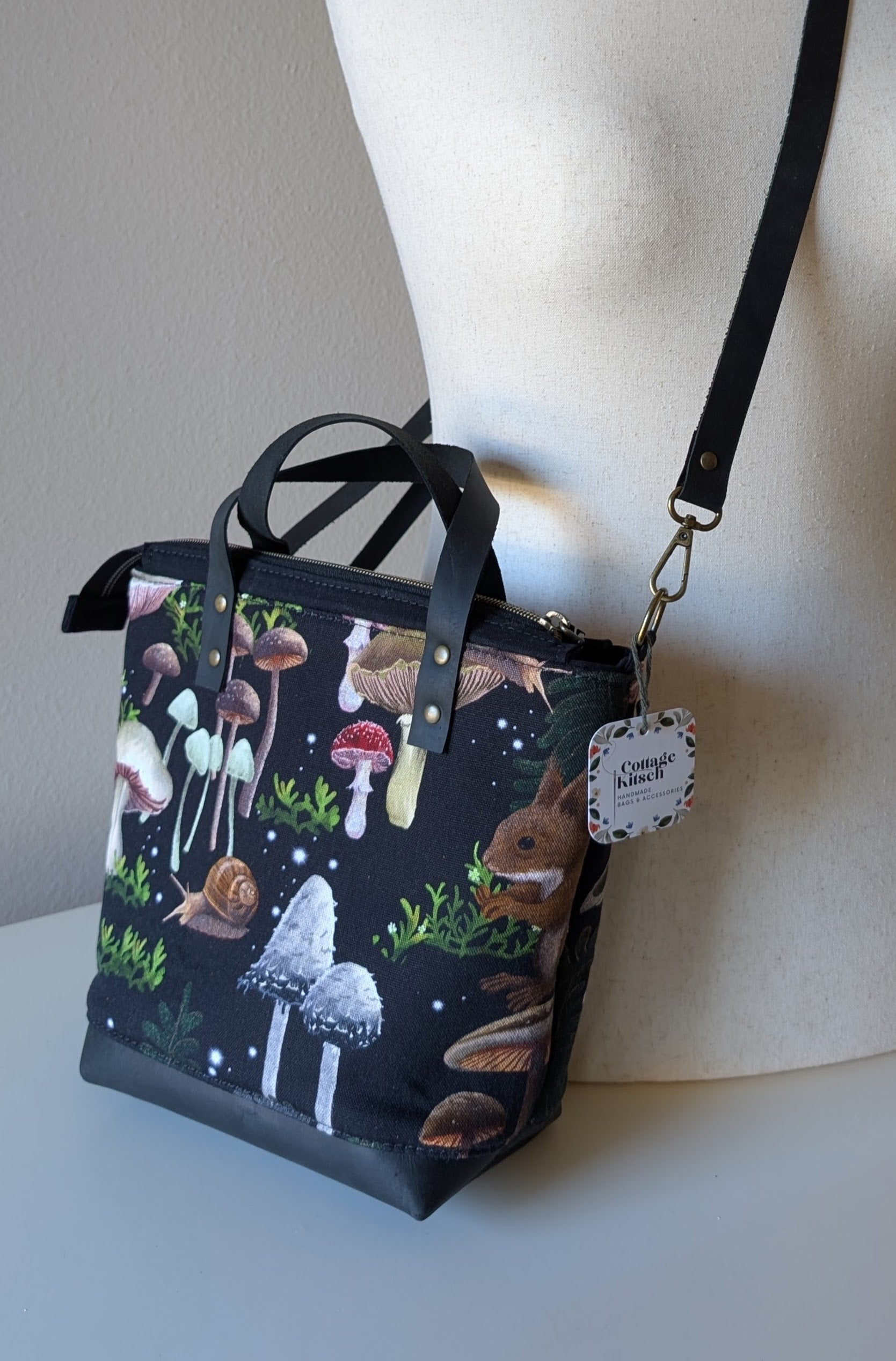 Crossbody Bags – Cottage Kitsch